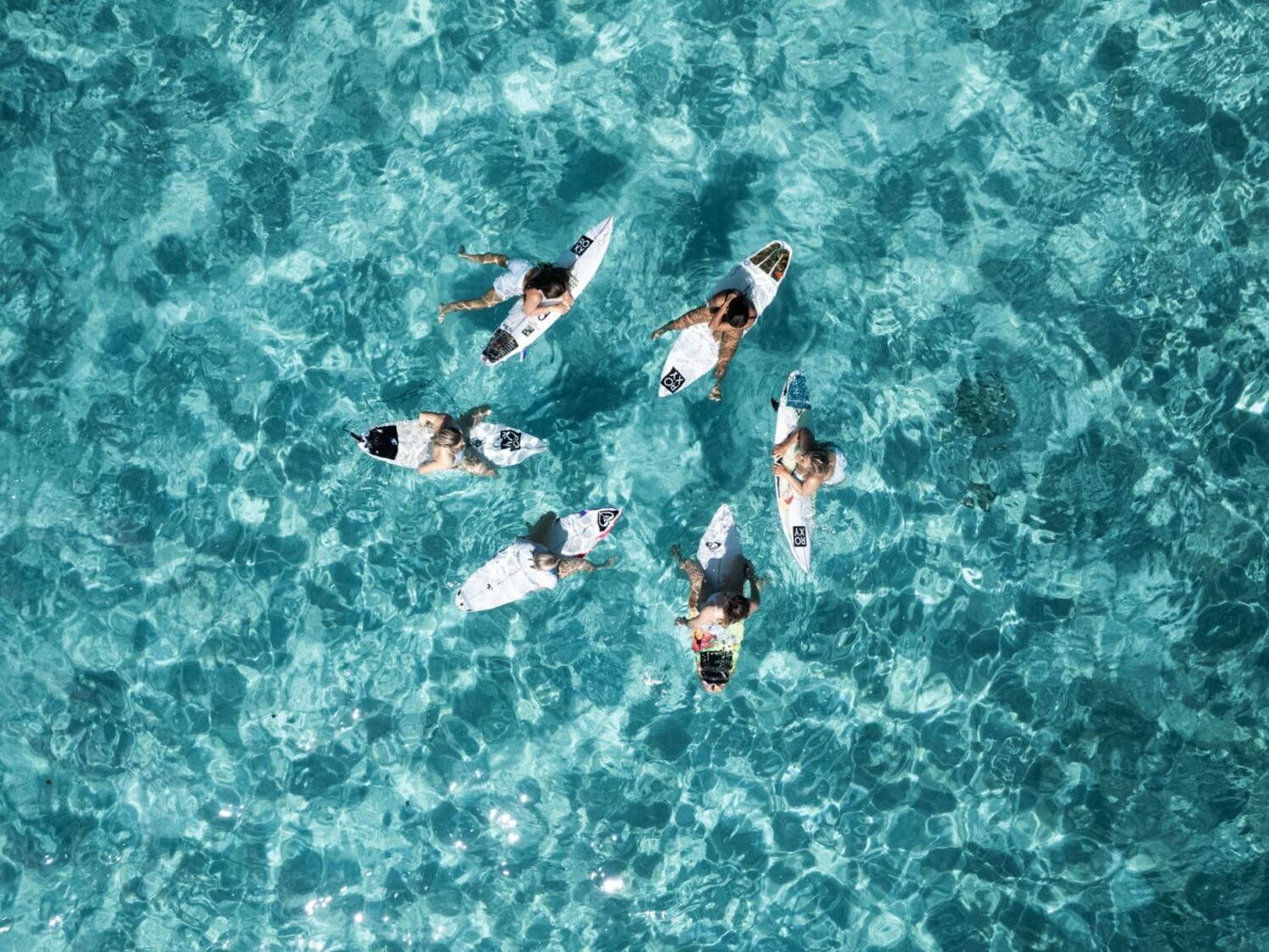 How To Choose Your Surf Bikini – Roxy Australia